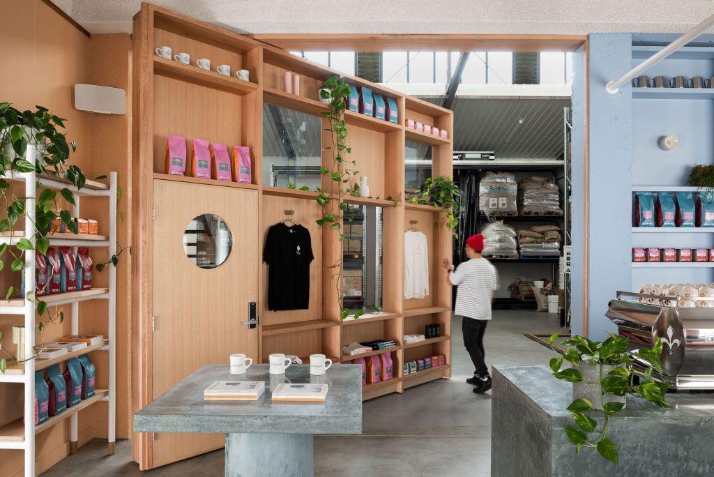 play – studio gram